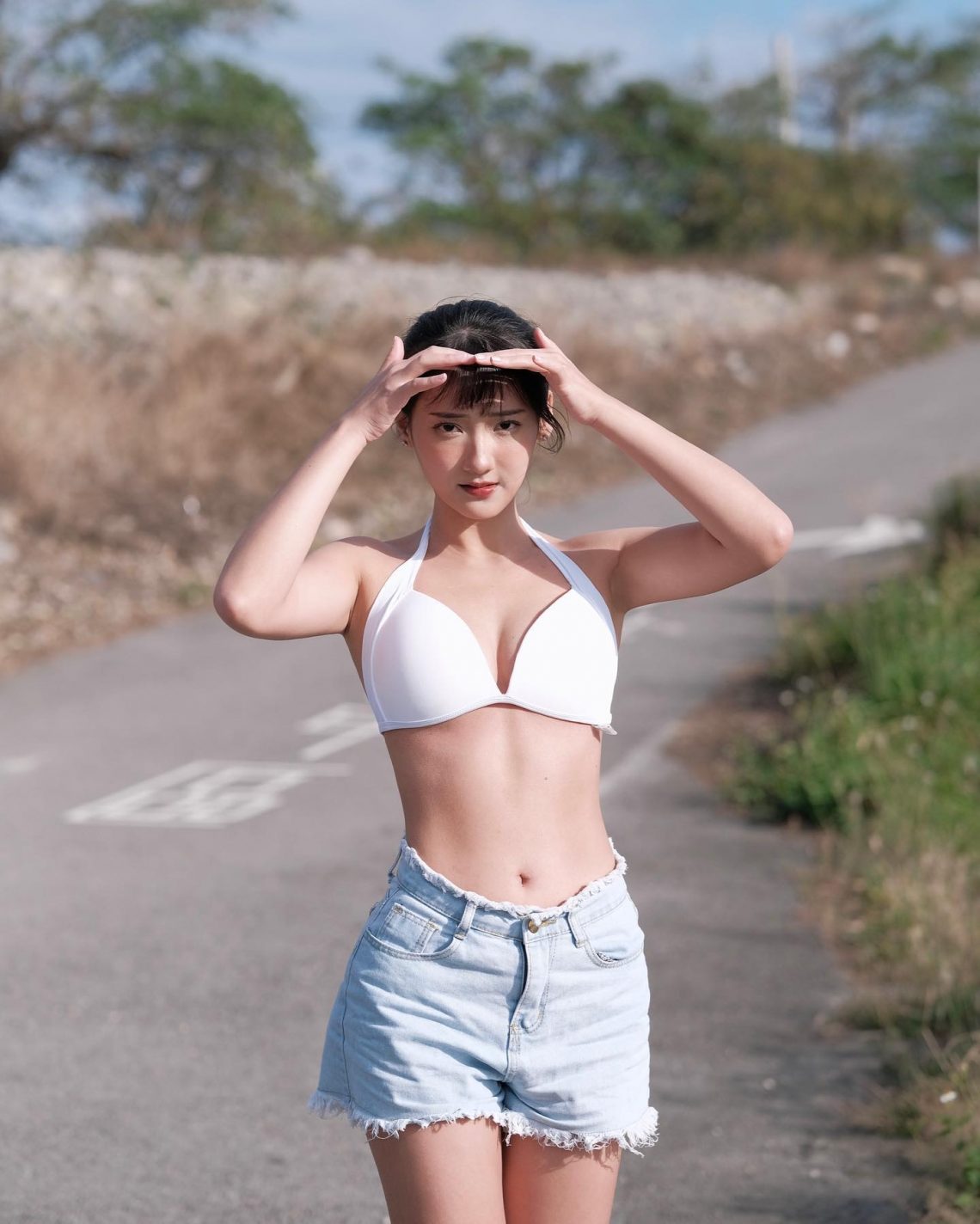 台灣 LinkedIn 女神幽默正妹小蘿 Loretta Kuo @lor_kuo，令人看一眼就愛上的甜美女孩，熱愛教育事業的新生代微笑女神，天真網美領英妹子外拍寫真辣照、商業模特兒作品總整理 ...