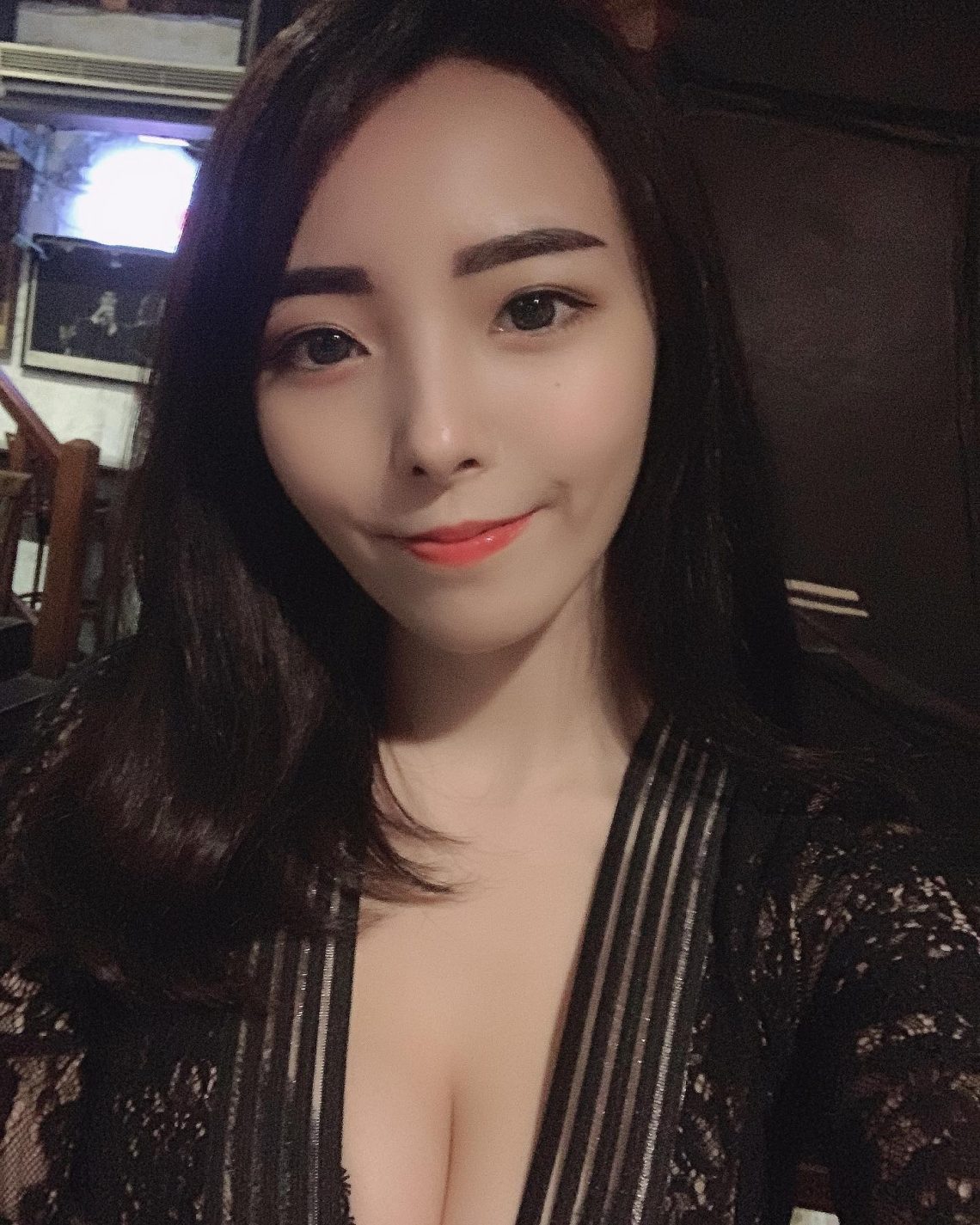 SWAG 芸寶 @yunbaobao301 所有平台寫真線上看，馮湘晴 @miyun_1230 性感直播內容總整理，3/12 館長陳之漢和台灣 IG 重量級網美暗黑小雲寶寶，開 AV 直播放 ...