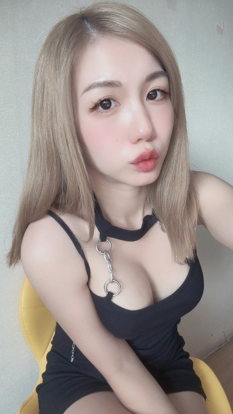 最大膽無套中出的 SWAG AV 女優梁冪 A 片線上看，推特瘋狂約砲的女推主，台灣騷貨所有 A 片整理 ．純真子看妹台